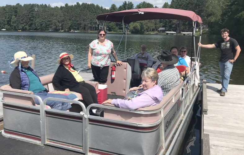 Pontoon rides for ICMCF residents | News, Sports, Jobs - The Daily News